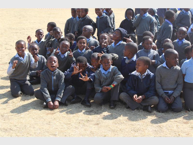 WATCH: Bedfordview SAPS joins Volvo as learners get schooled on safety ...